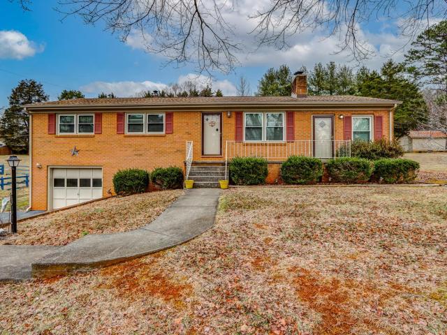 7143 Gladys Road