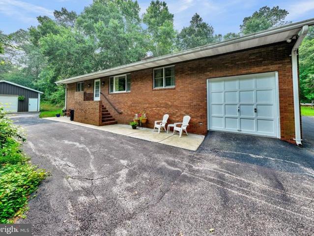 7143 Race Rd, Hanover, MD 21076