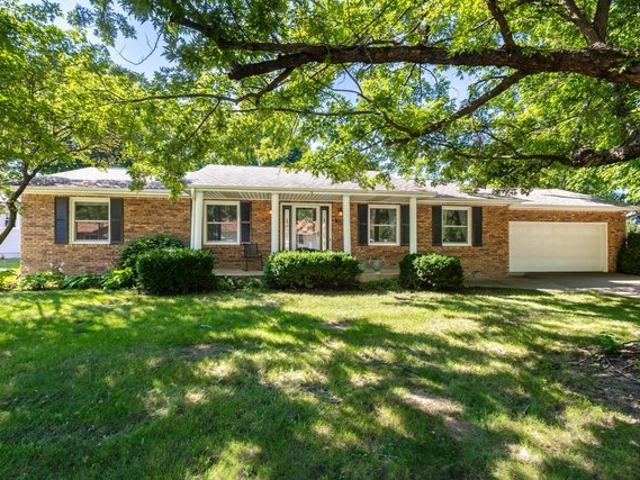 714 Cardinal Ct, Geneseo, IL 61254