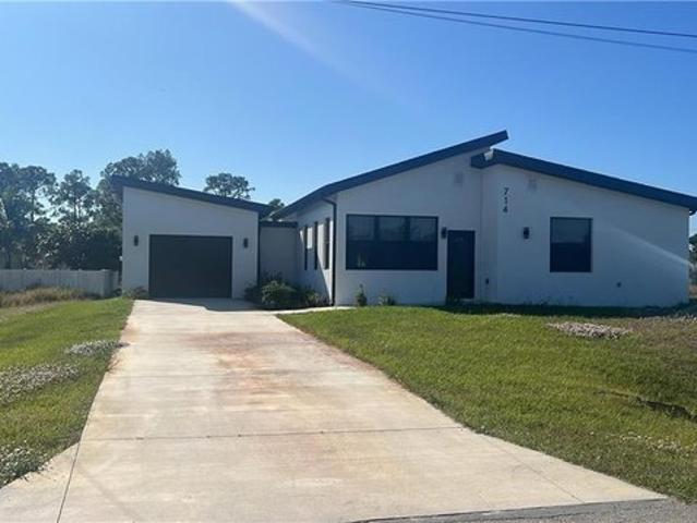 714 Chambers St E, Lehigh Acres, FL 33974