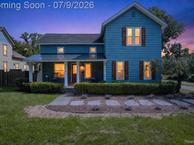 714 Atlantic St, Milford Vlg, MI 48381