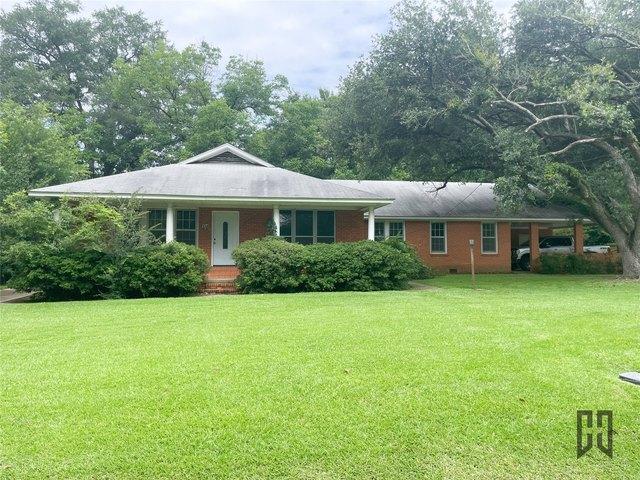 714 Butler St, Springhill, LA 71075