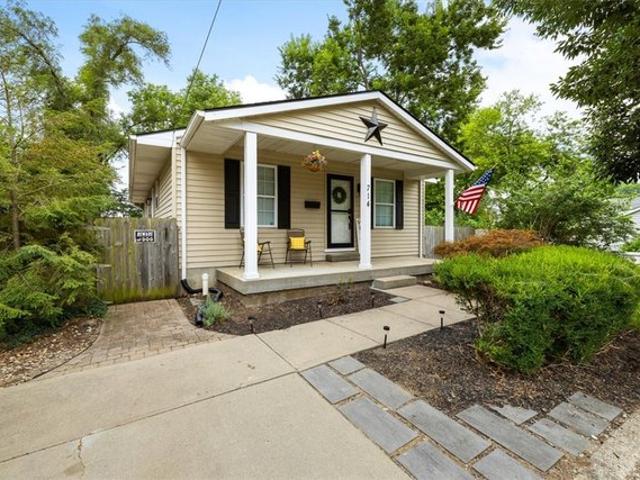 714 Forest Ave, Franklin, OH 45005