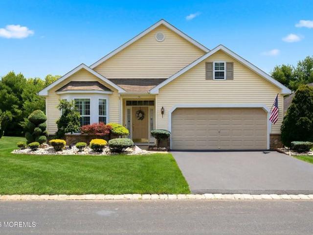 714 Hollybrook Ln, Manchester, NJ 08759