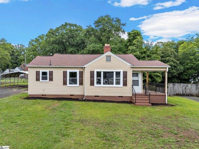 714 Holmes St, Gaffney, SC 29341