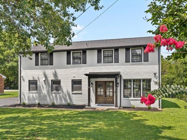 714 Harding Pl, Nashville, TN 37211