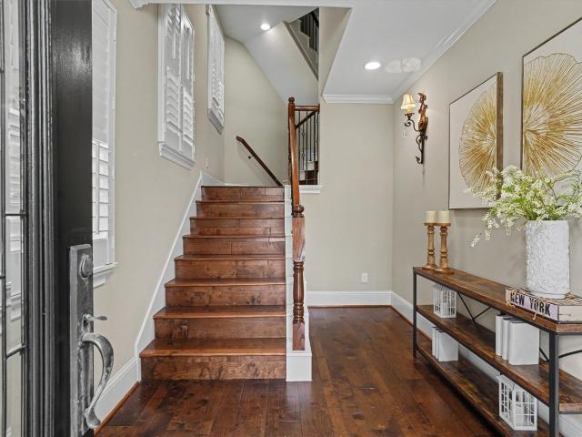 714 Old Oyster Trail