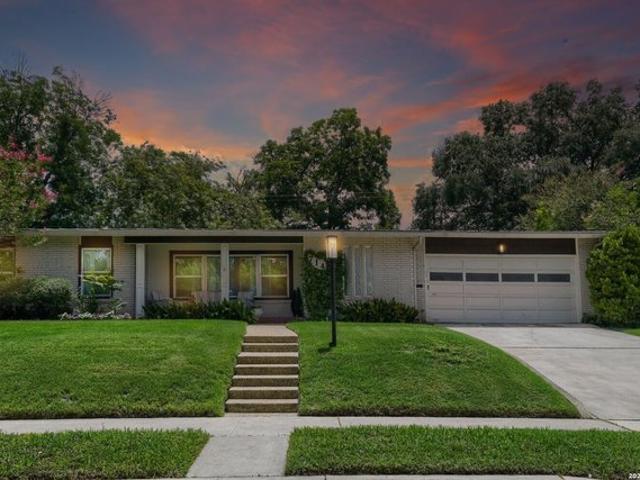 714 Larkwood Dr, San Antonio, TX 78209