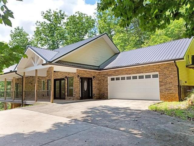 714 Mountain View Rd, Hiawassee, GA 30546