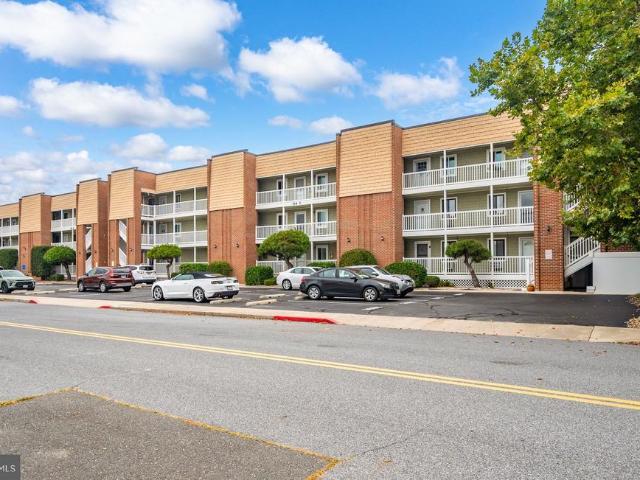 714 Mooring Road # C202