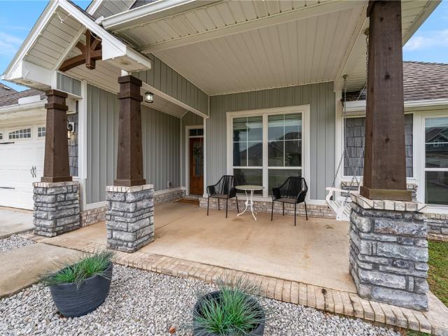 714 Macdonald Drive