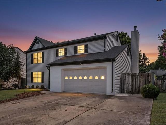 714 Mainsail Dr, Newport News, VA 23608