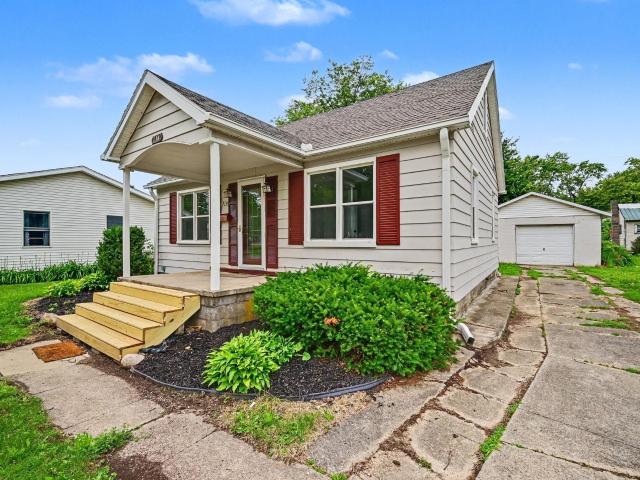 714 Maple Street