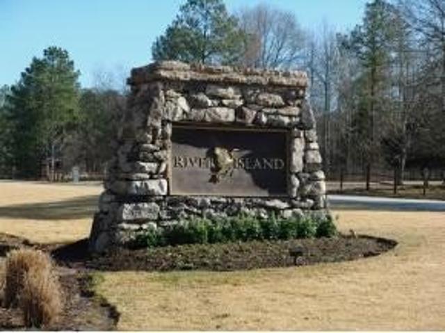 714 Marsh Point Rd, Evans, GA 30809