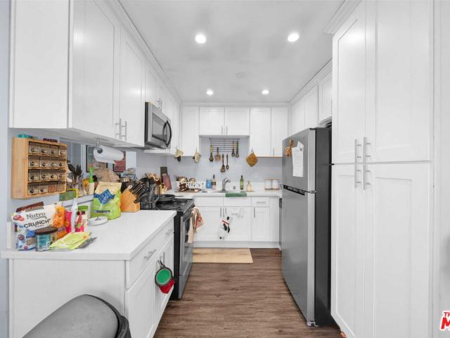 714 Myrtle Ave, Inglewood, CA 90301 | MLS #26731