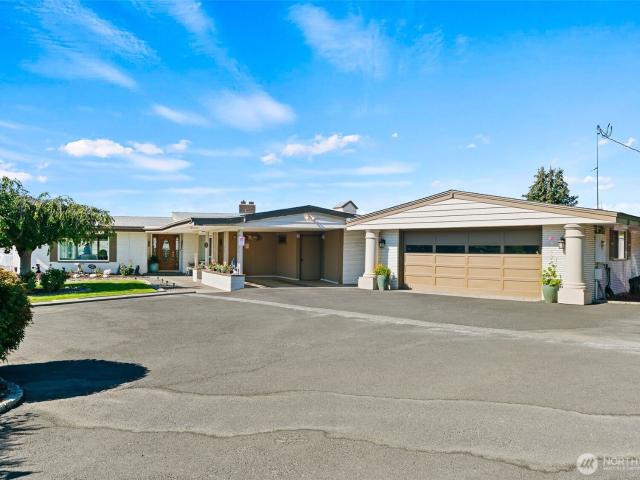 714 N 58th Avenue