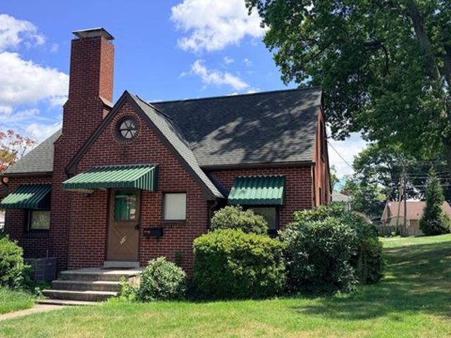 714 N Wyomissing Blvd, Reading, PA 19610