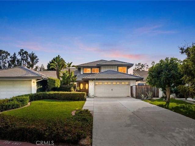 714 N Lemon Hill Trl, Orange, CA 92869