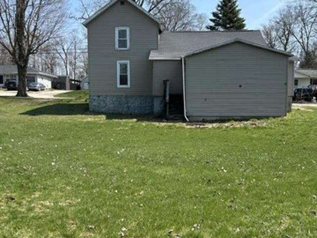 714 N Maple Grove Ave, Hudson, MI 49247