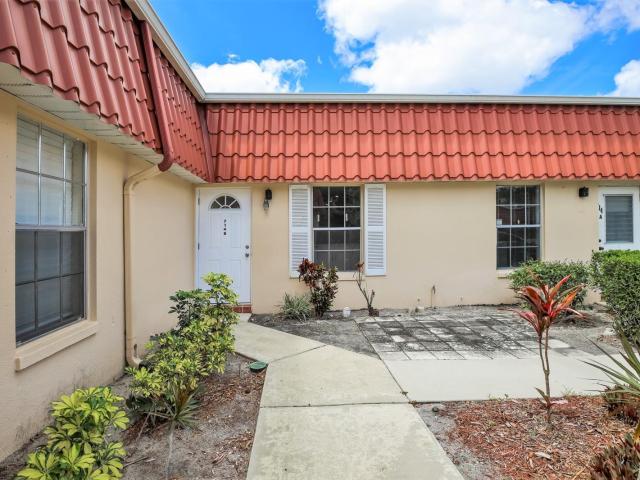 714 Nantucket Cir, Unit B, Lake Worth, FL 33467 | MLS #B26005 | Compass