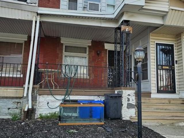 714 S 57th St, Philadelphia, PA 19143