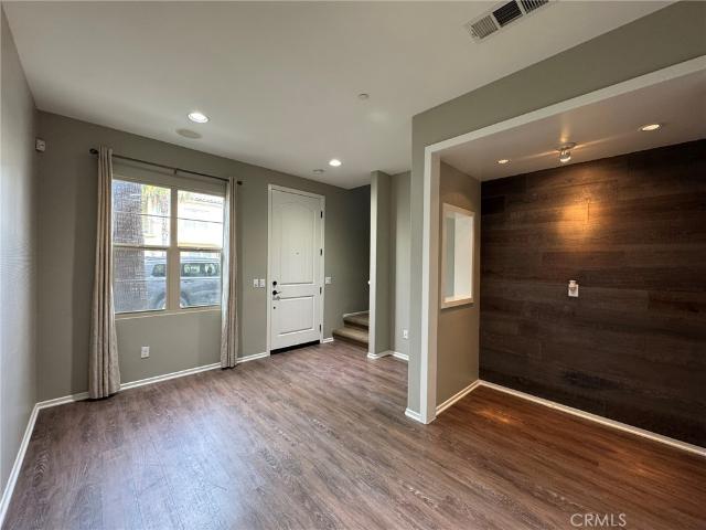 714 S Casita