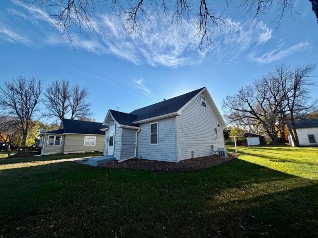 714 S Elm Street