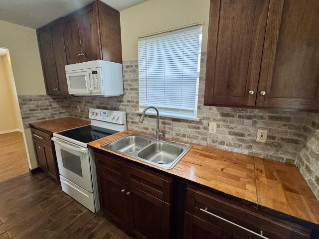 714 S Seminole Ave, Fort Meade, FL 33841 | MLS #B26003 | Compass