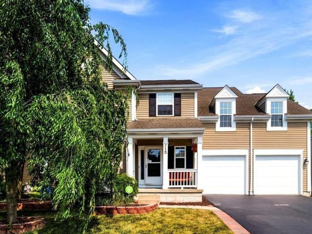 714 Streamwater Dr, Blacklick, OH 43004