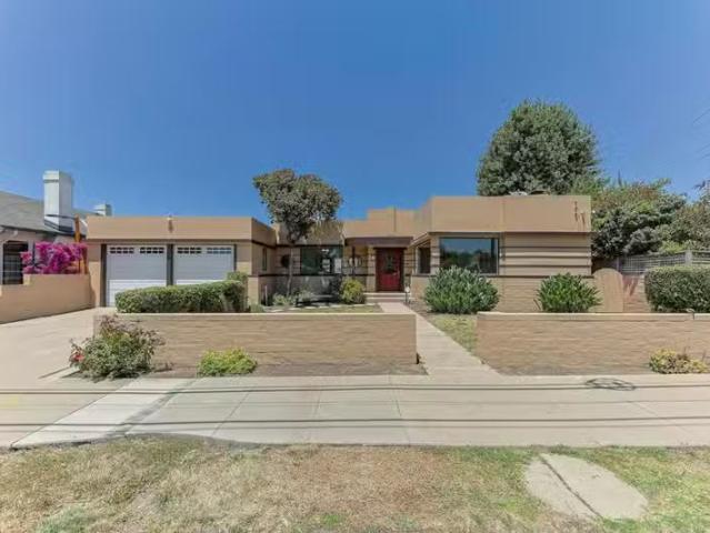 714 PAJARO ST, SALINAS, CA 93901 Single Family Residence For S.