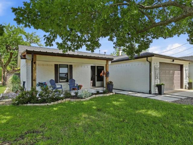 714 Parks Avenue