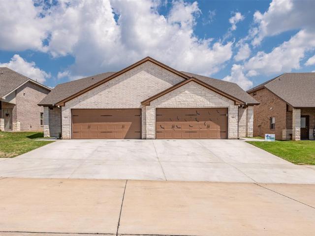 714 Rolling Terrace Cir, Granbury, TX 76049 | MLS #21254 | Compass