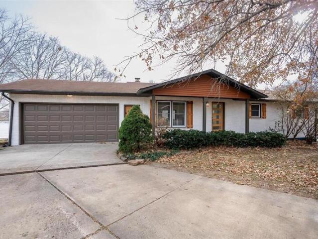 714 Riviera Circle, Edwardsville, IL 62025