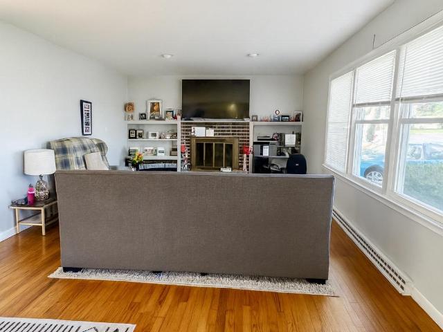 714 W Ivy Dr, Seaford, DE 19973 | MLS #DESU2100