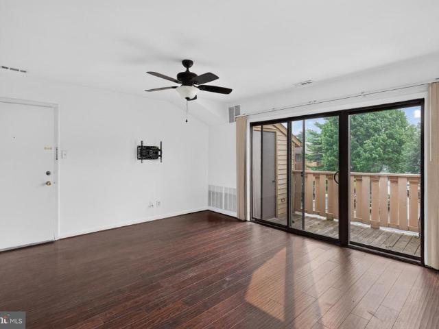 714 Woodhollow Dr