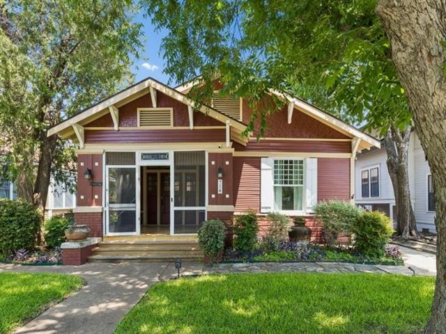 714 Woodlawn Ave, Dallas, TX 75208