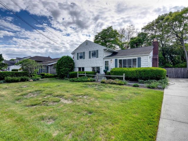 714 Tanglewood Road