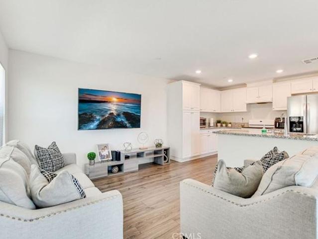 7155 Citrus Ave #359, Fontana, CA 92336
