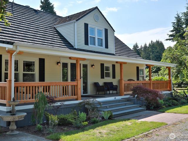 7156 Heggenes Road
