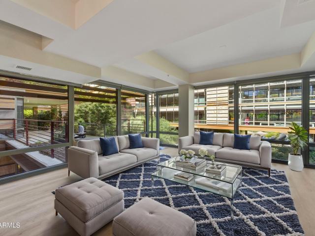 7157 e rancho vista drive # 3008