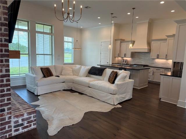 7158 Bedicove Drive