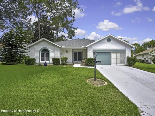 7159 Crown Oaks Dr, Brooksville, FL 34606