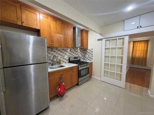 7159 th Street 5F