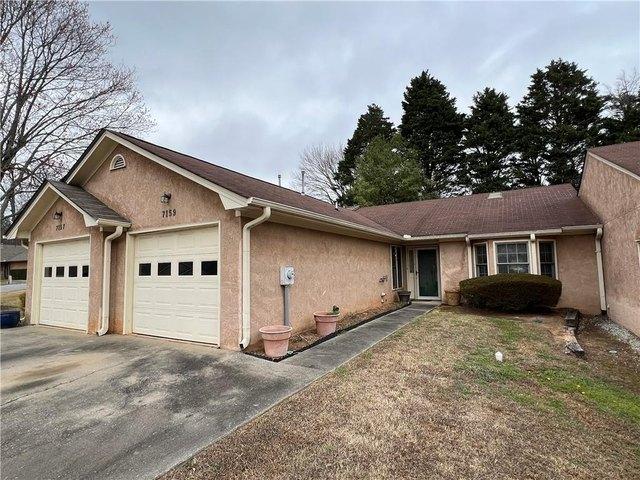 7159 Woodridge Ln, Union City, GA 30291