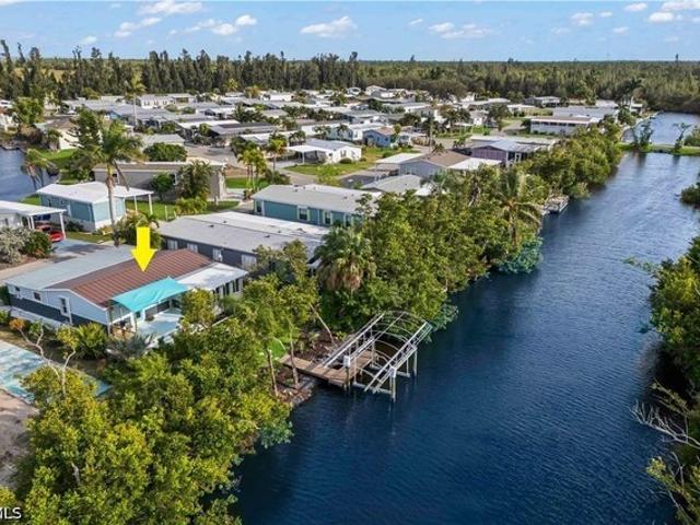7150 Cobiac Dr, Saint James City, FL 33956