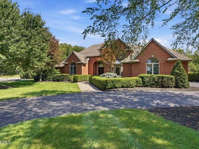 7150 Shadow Ridge Rd, Findlay, OH 45840
