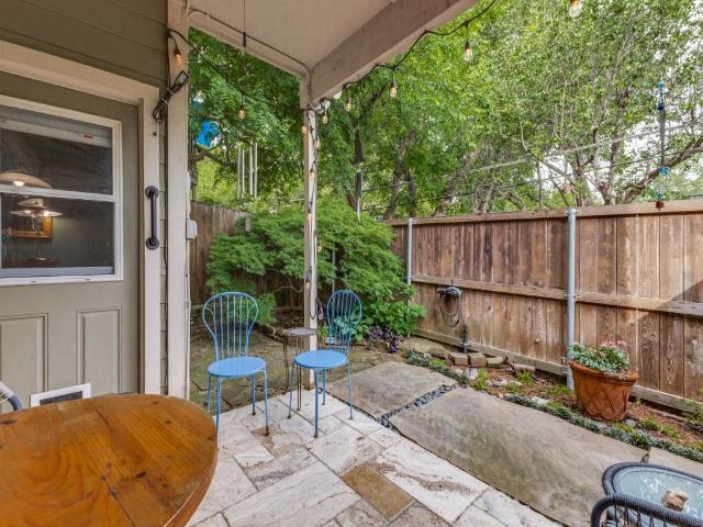 7151 Gaston Avenue # 401