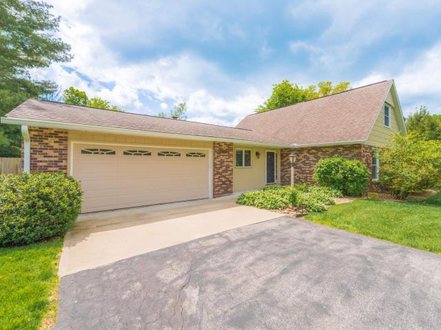7151 W Cavewood Court