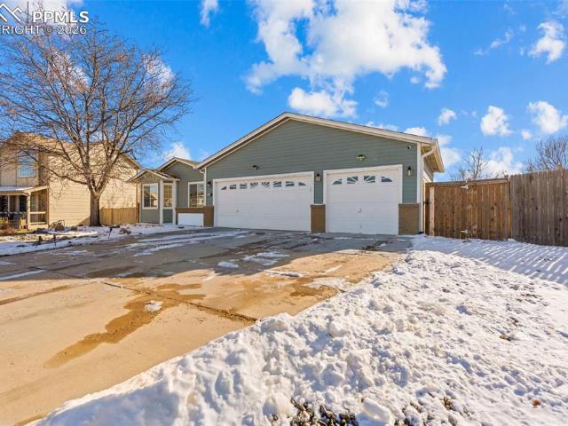 7152 Cliffrose Dr, Colorado Springs, CO 80925 | MLS #2607 | Compass