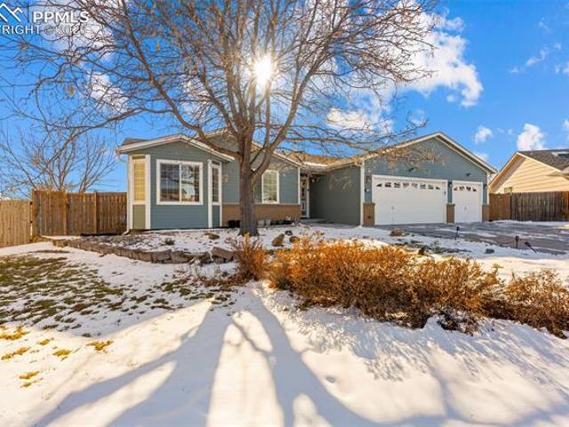 7152 Cliffrose Drive